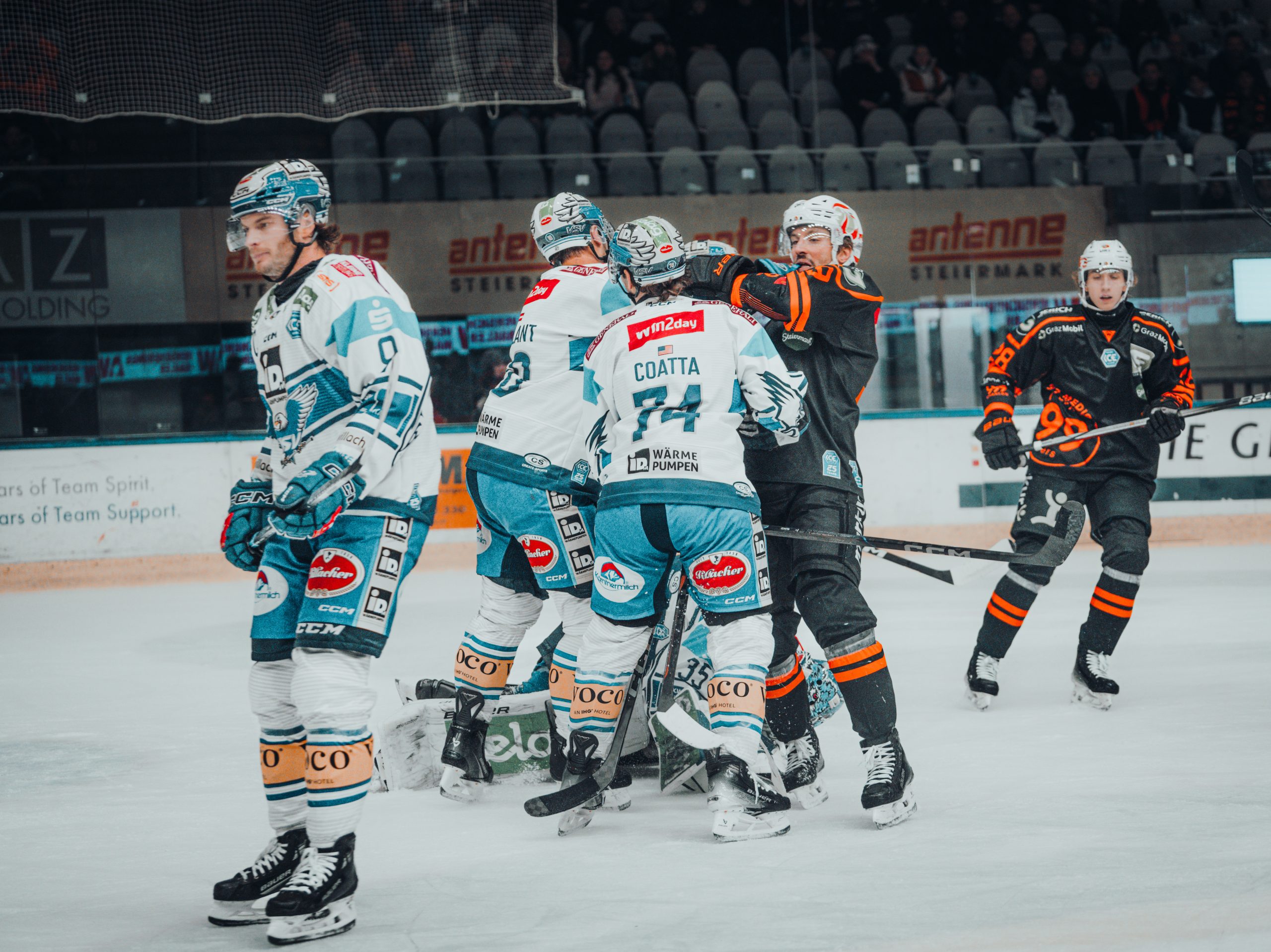 Graz99ers müssen sich gegen den VSV mit einem Punkt begnügen - Moser Medical Graz99ers